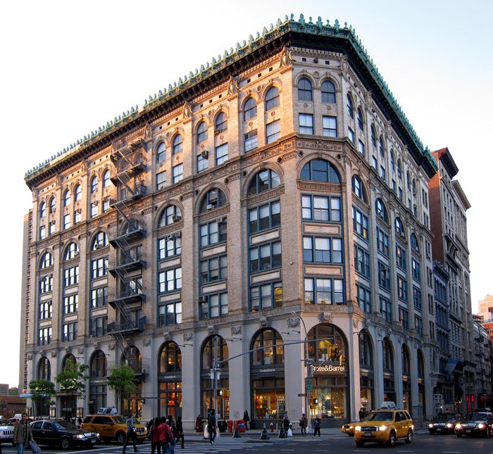 Seinfeld’s Off the Grid Anniversary - Village Preservation