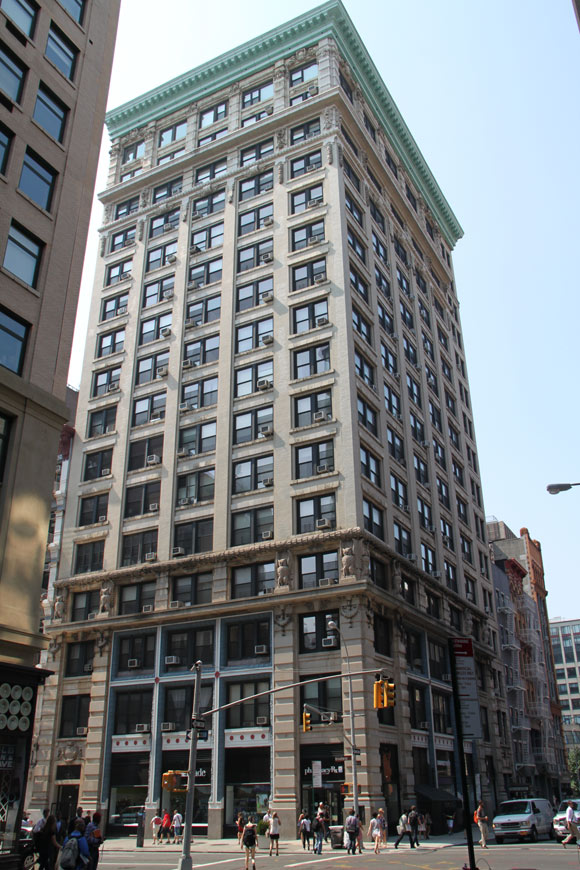 Building (693) Broadway: The Wise Old Owl - Village Preservation