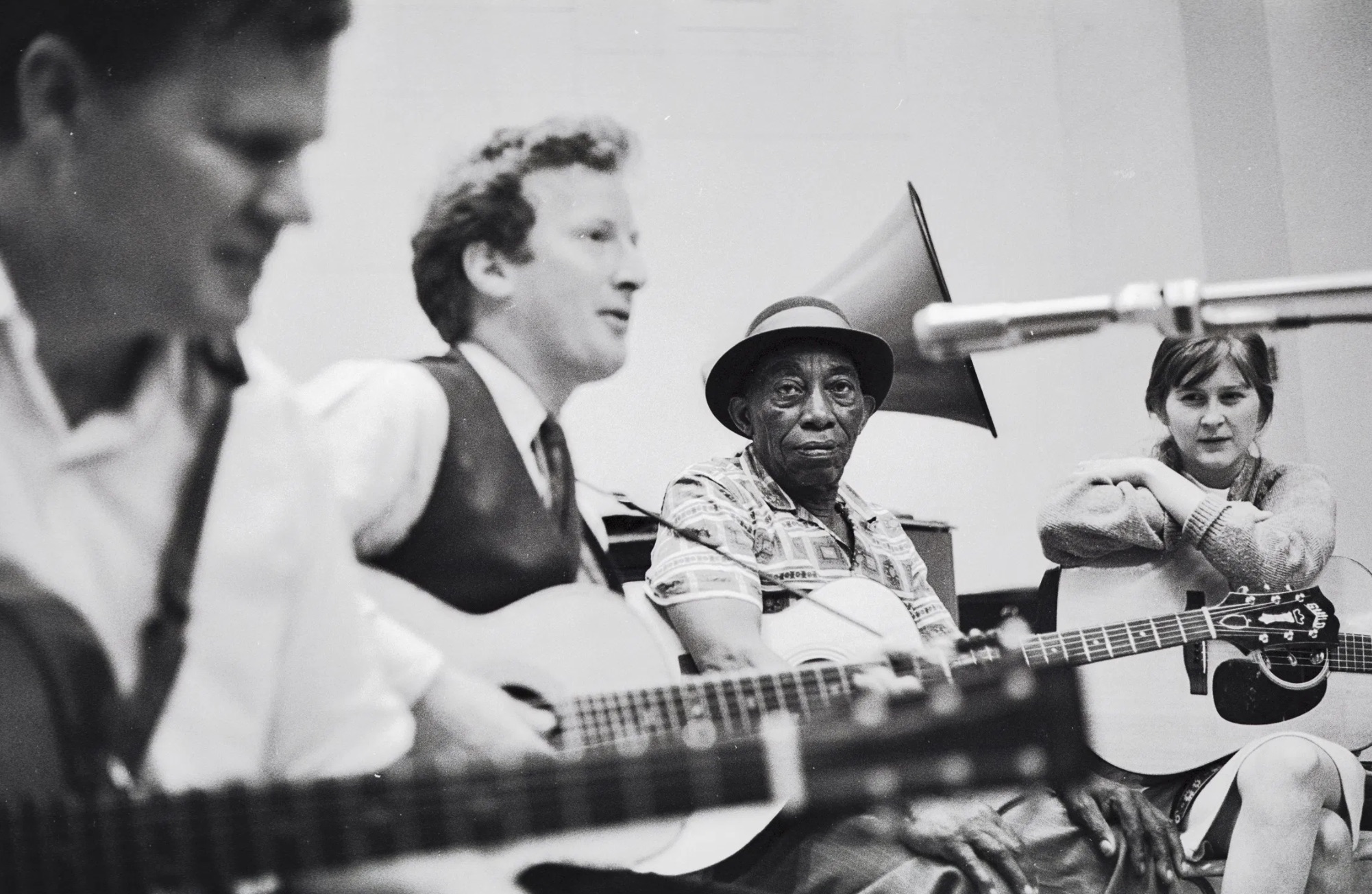 Greenwich Village Folk Recording Released 58 Years Later by Smithsonian ...