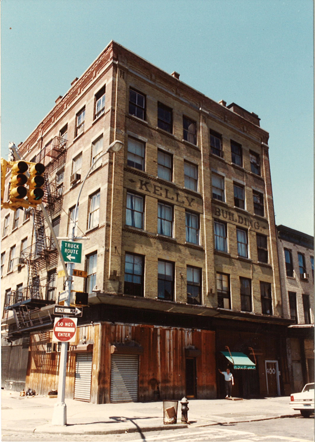 400 West 14th Street - Village Preservation