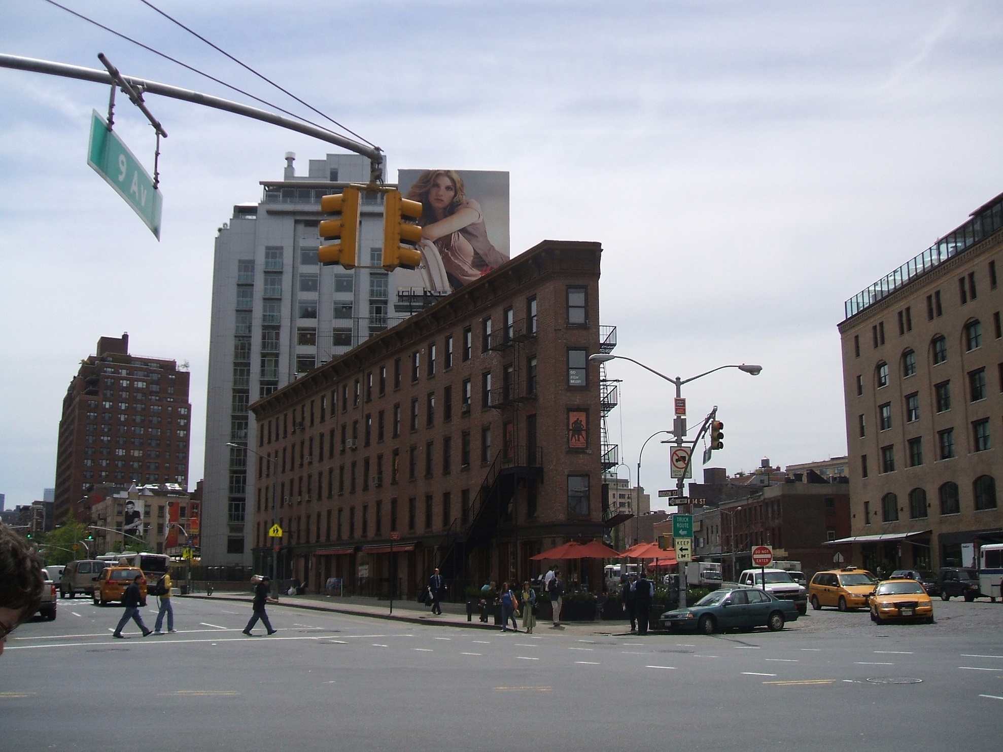 Triangle Building - Village Preservation