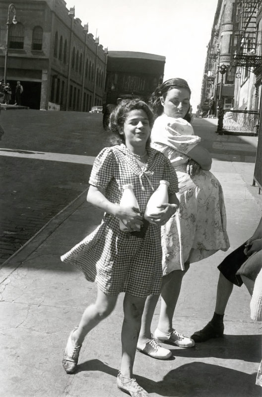 Helen Levitt: South of Union Square Poet Laureate of Photography ...