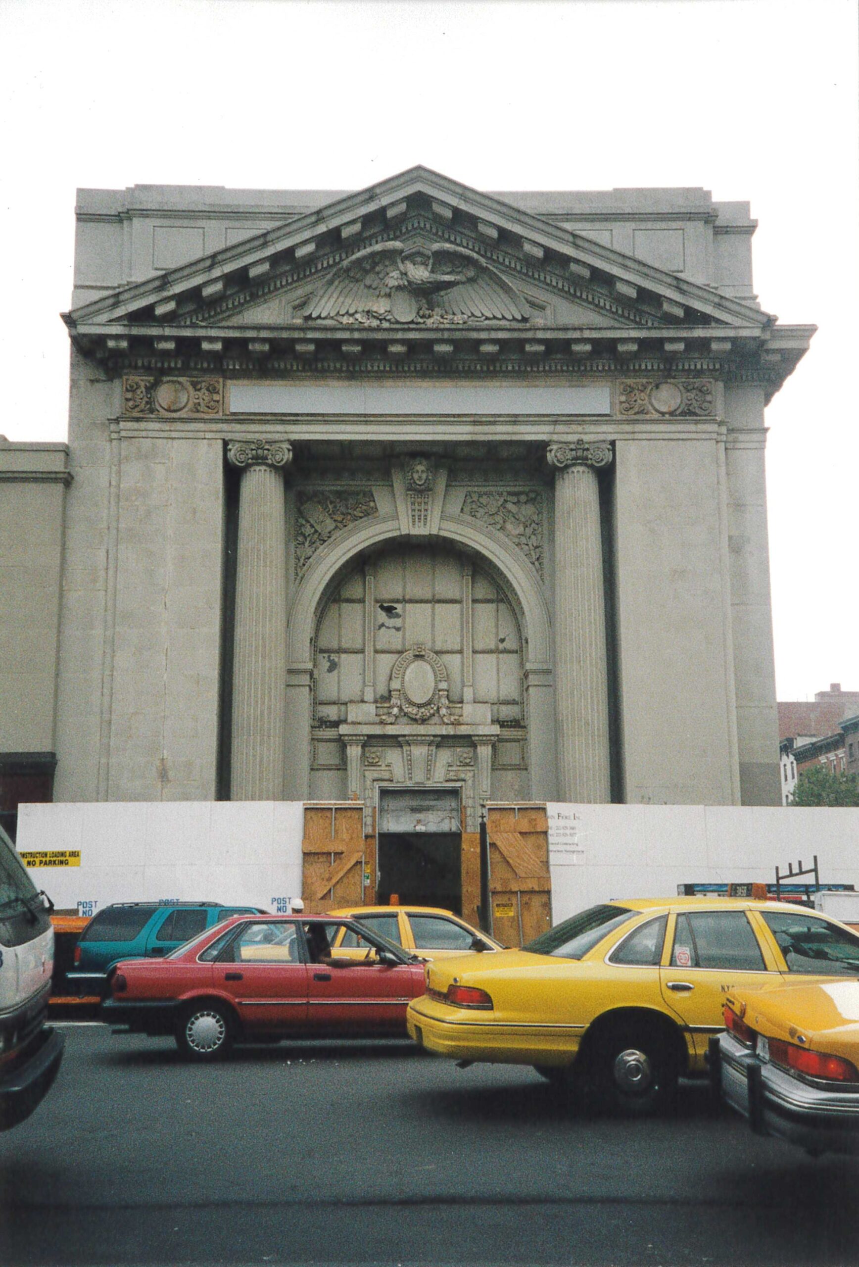 Former Manufacturers Hanover Trust Company Building, 77-79 Eighth ...