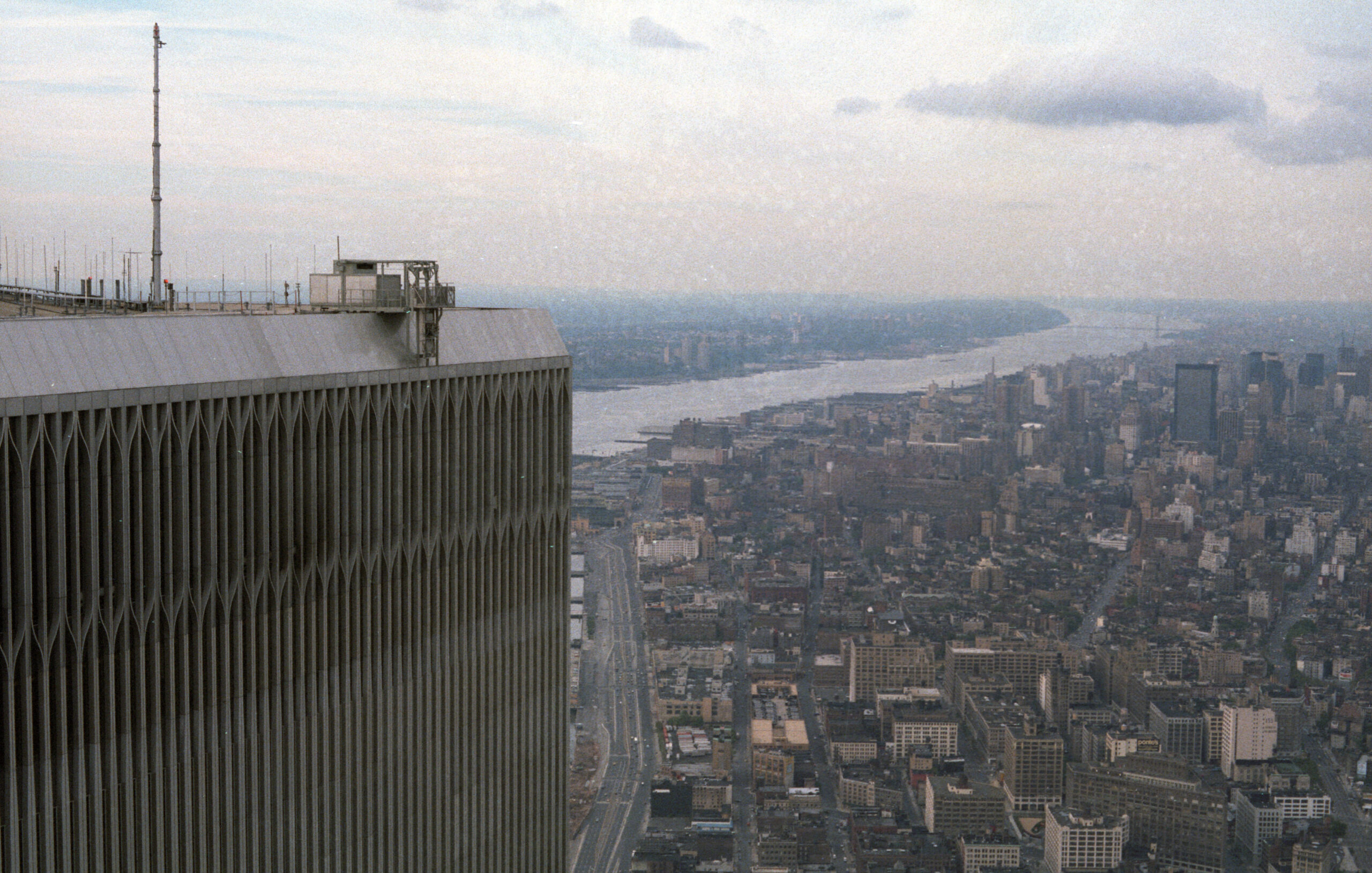 View north up West Side of Manhattan from South Tower of the World ...