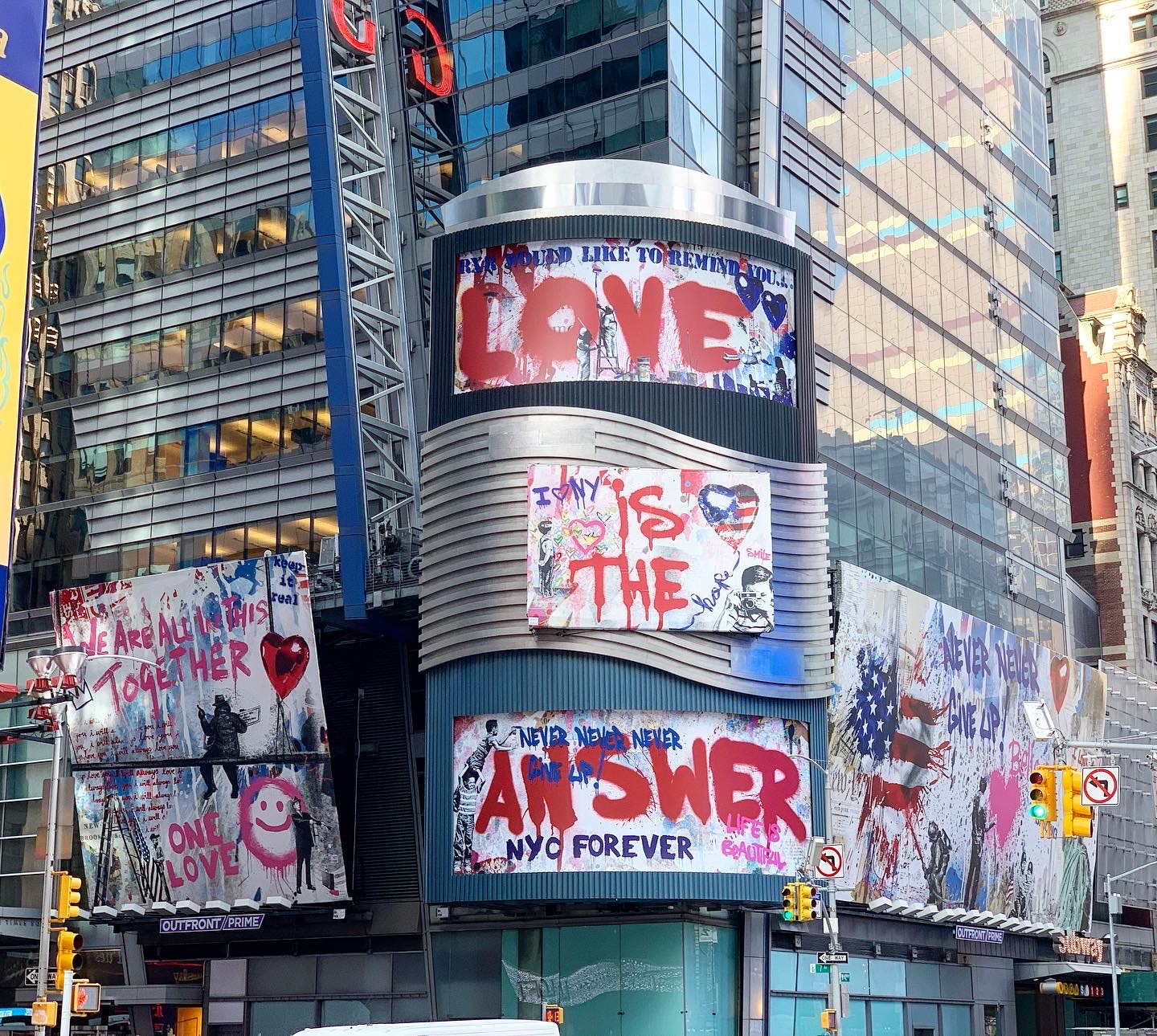5 Times Square, SW corner or 42nd and 7th, covered in signage - Village ...