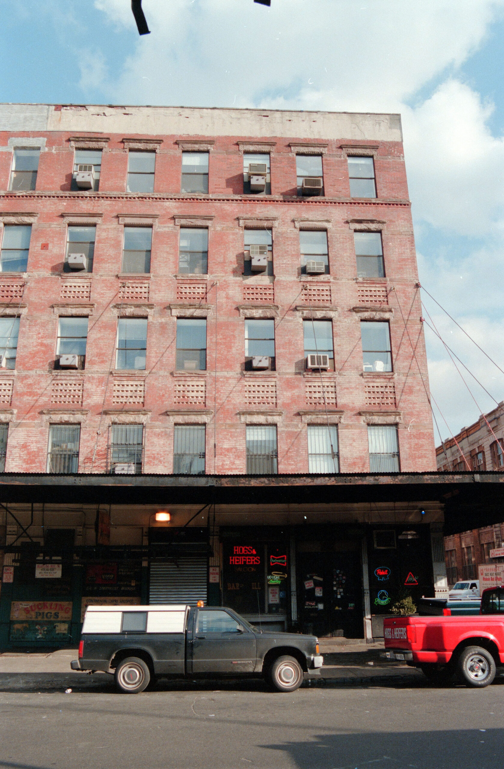 Corner of 859-877 Washington St. (aka 427-29 W. 13th St.) at 13th ...