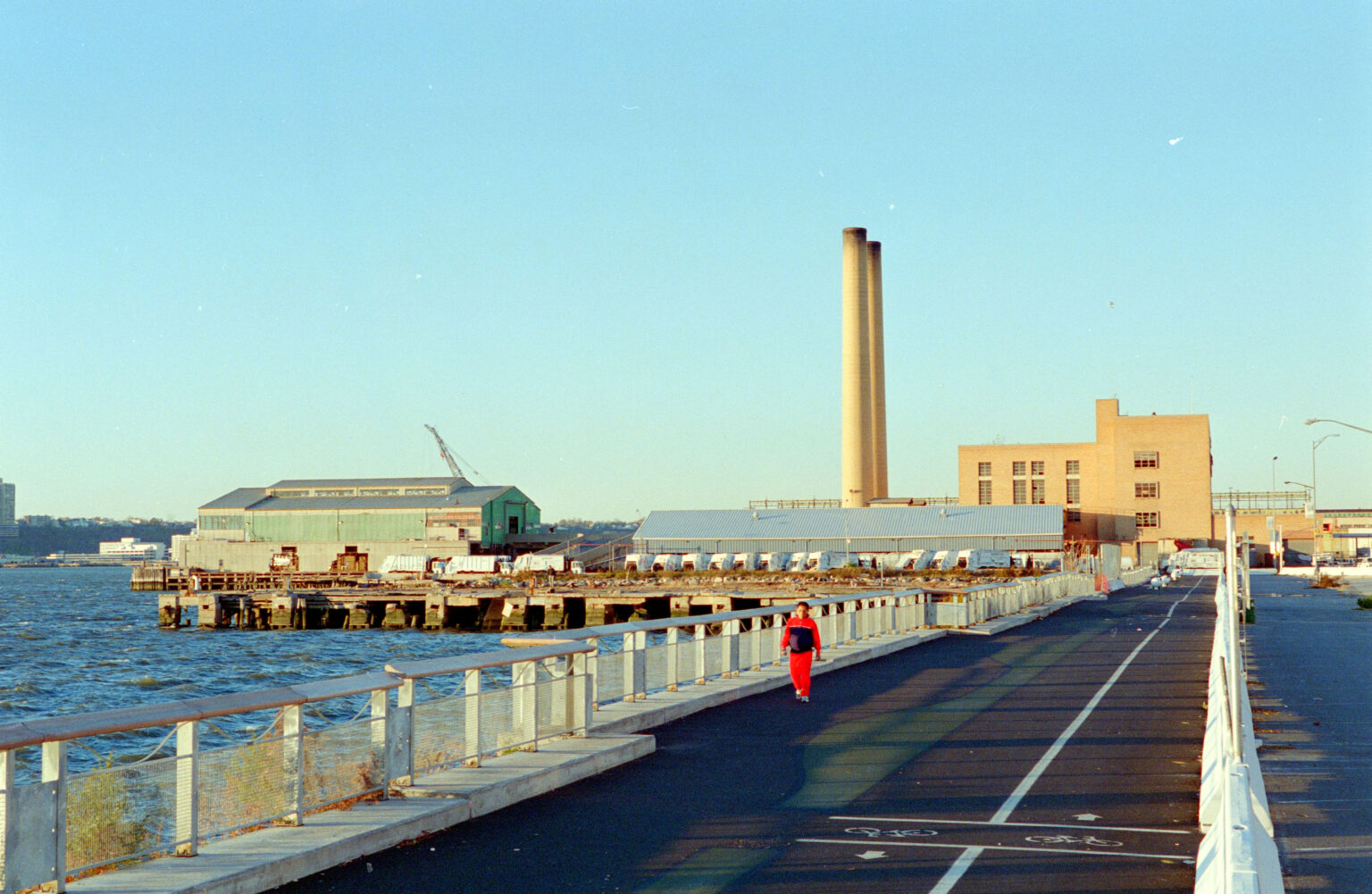 Looking north along the Hudson River waterfront from approx ...