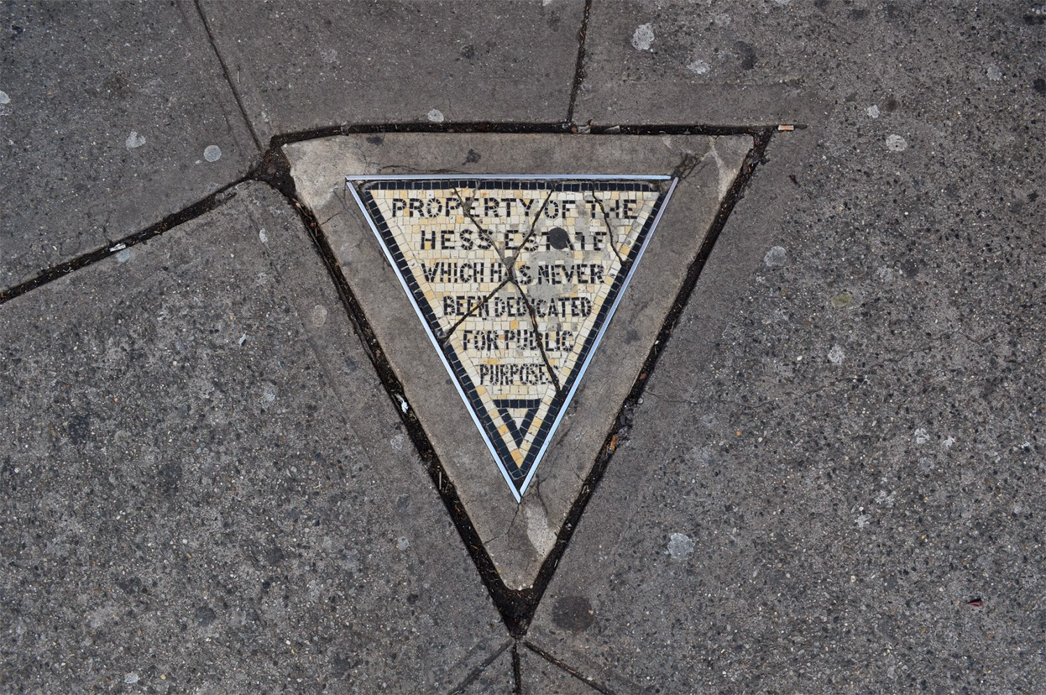Hess Triangle: The Defiant Plot of Land Underfoot in Greenwich Village ...