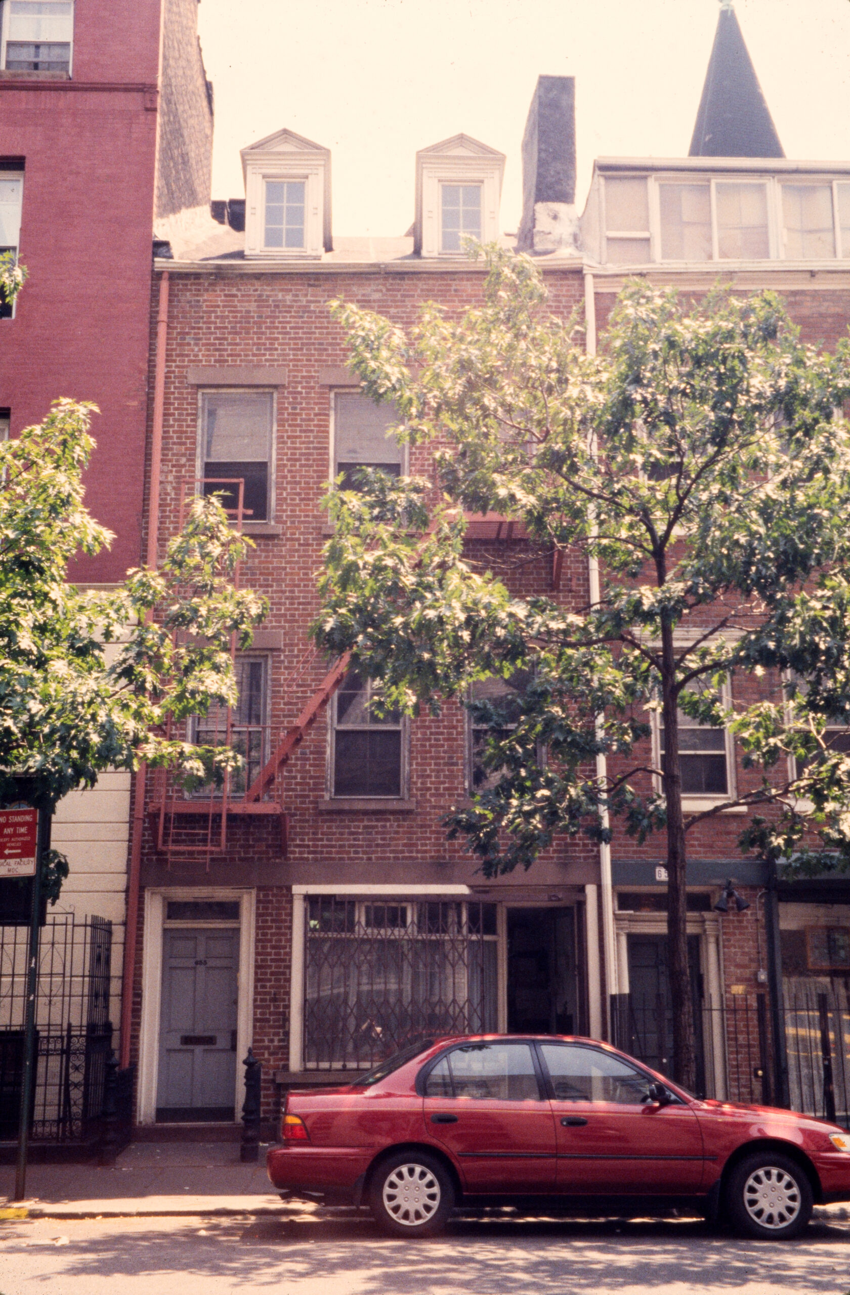 655 Washington Street - Village Preservation