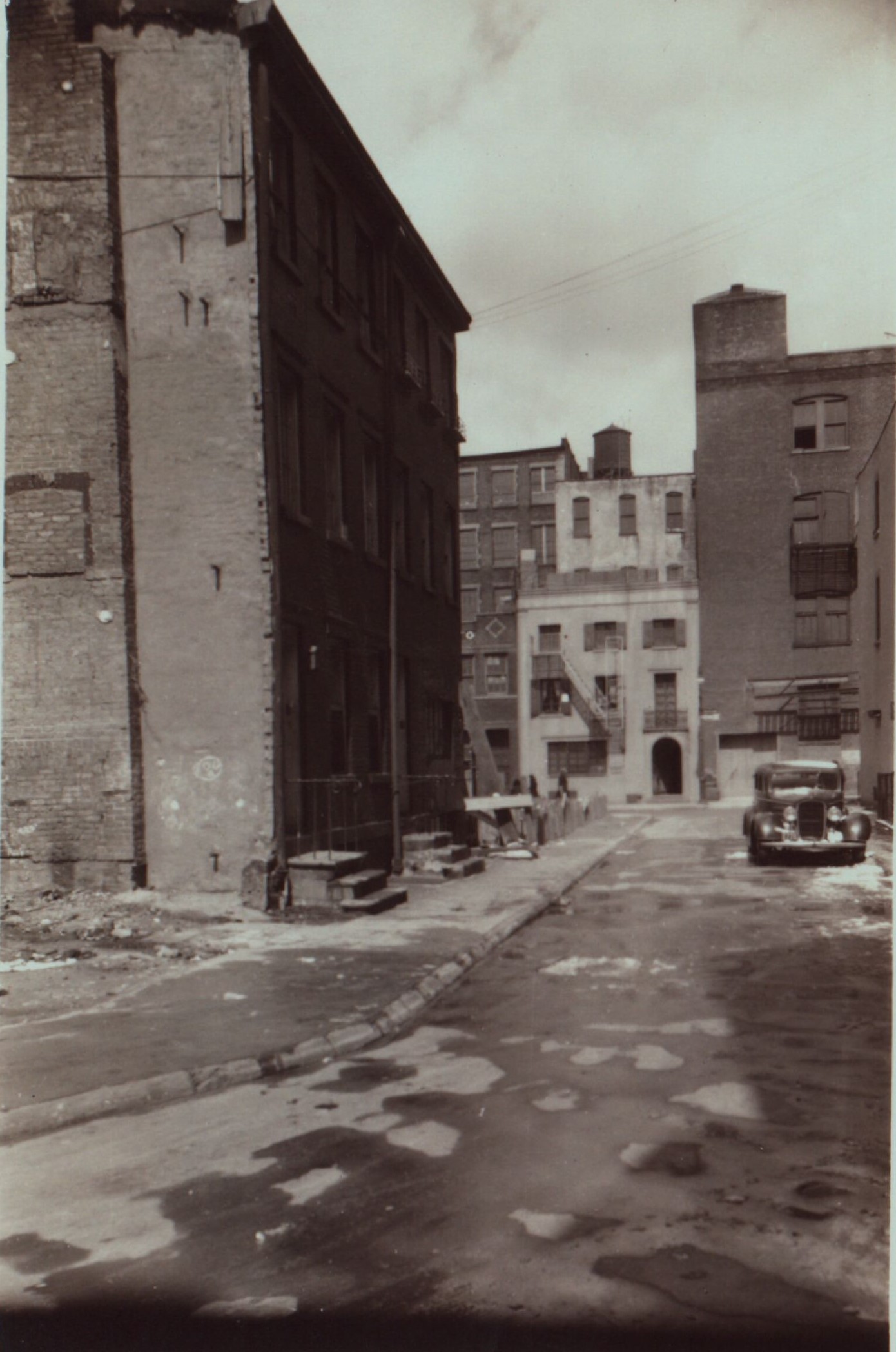 Looking up Minetta Street at Minetta Lane, including 16 and 14 Minetta ...